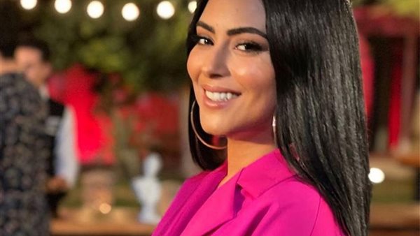 بعد نجاحها في "العتاولة".. نهى عابدين تظهر بإطلالة جريئة | وشوشة